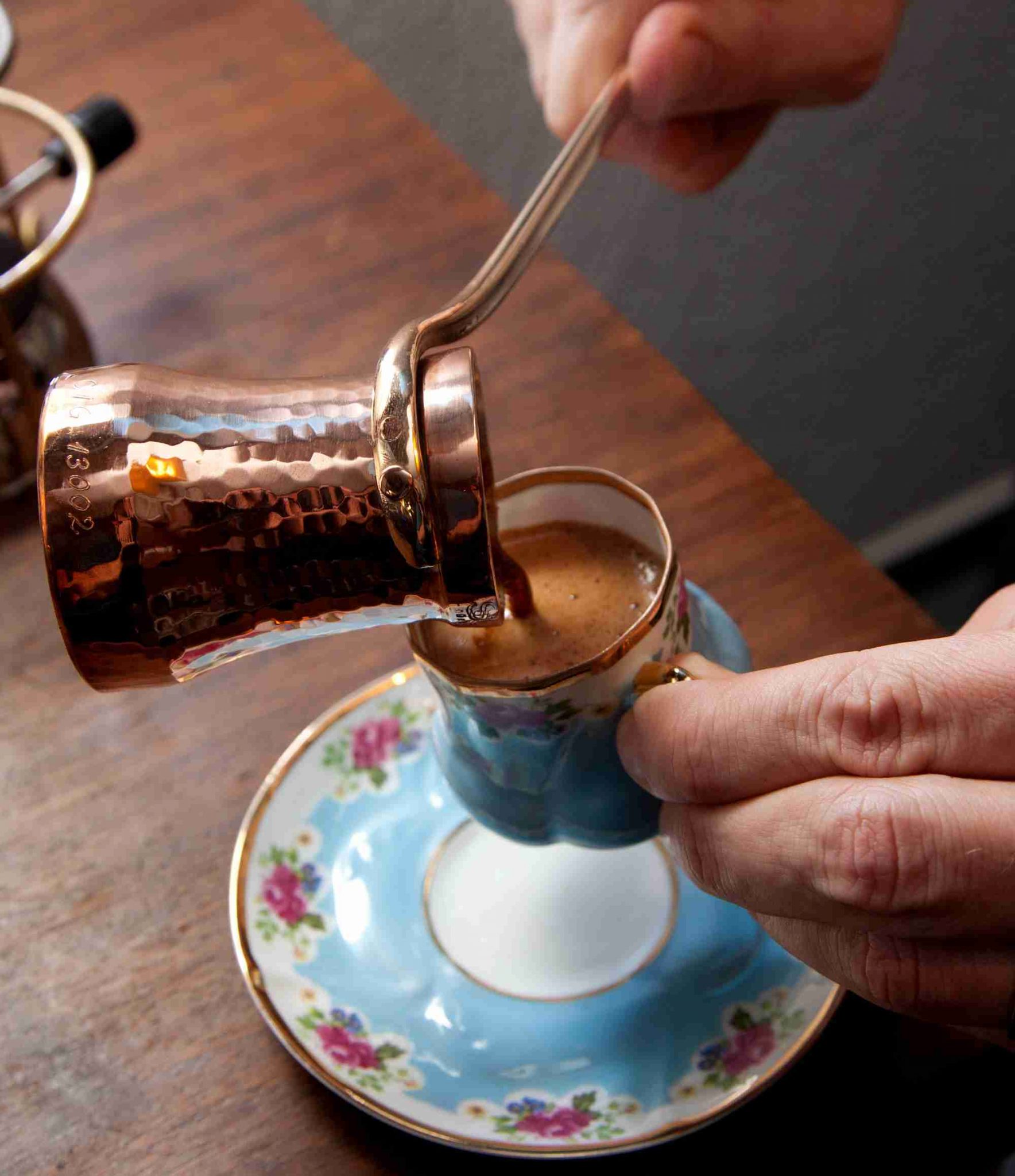 Turk Kahvesi (Turkish coffee): Preparation, Origin & History ...